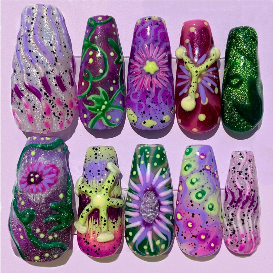 GNAIL - CUSTOM PRESS ON NAILS
